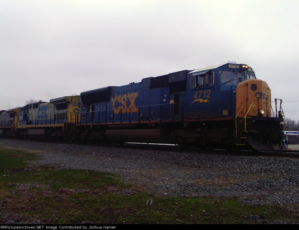 CSXT 4712
